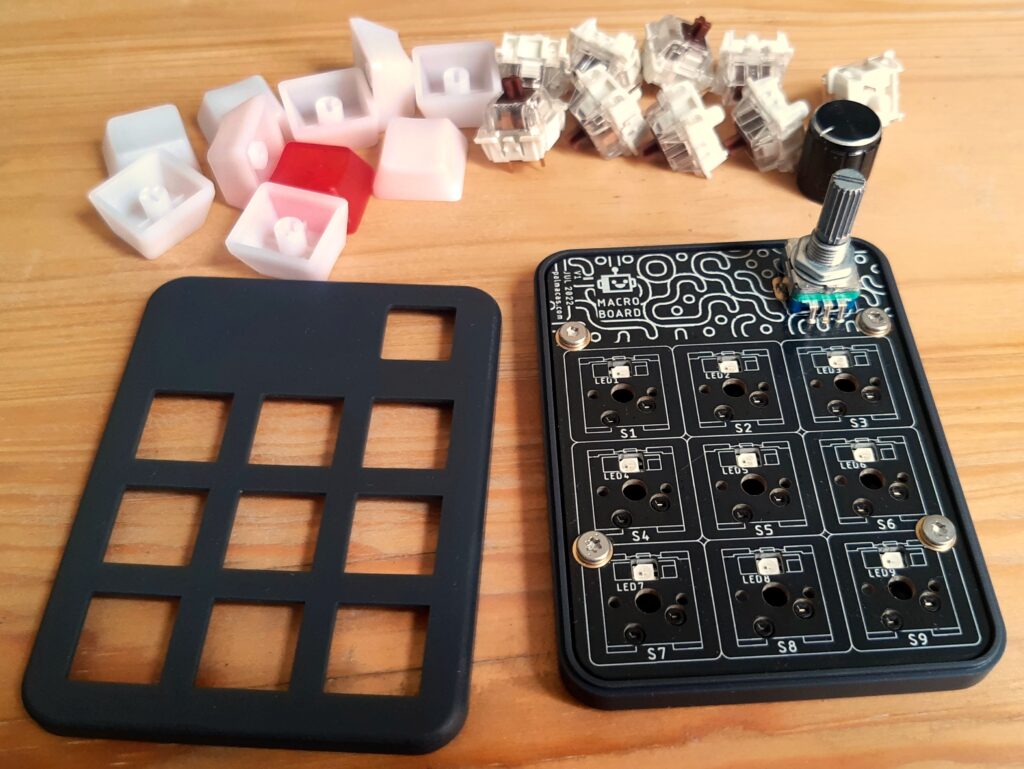 MacroBoard – Design and Assembly – palmacas